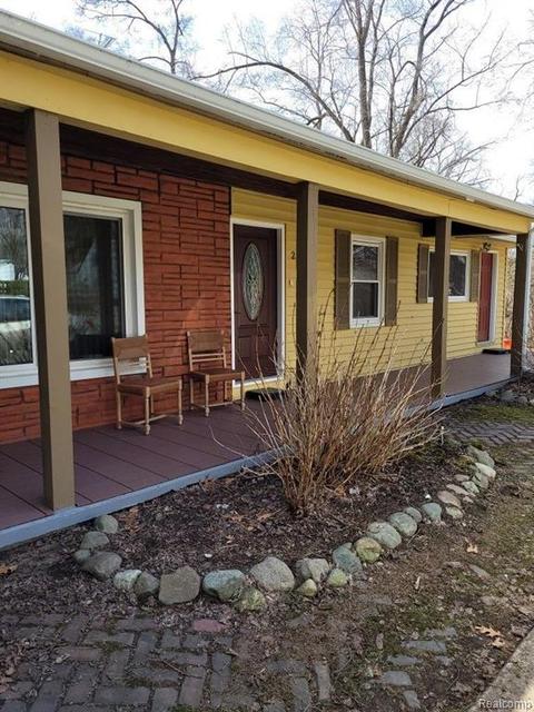 23855 Norcrest Dr, Southfield, MI 48033 | 1 photo | MLS #20230028282 ...