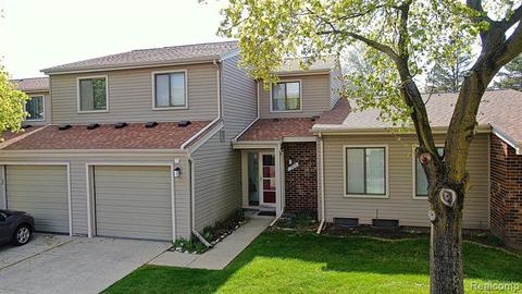 Condo/Townhouse Homes for Sale in Westland MI