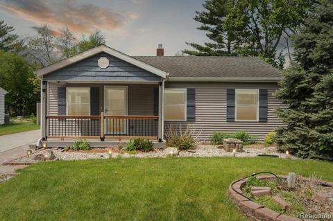 321 Cornell St, Howell, MI 48843 | 1 photo | MLS #20230039198 - Movoto