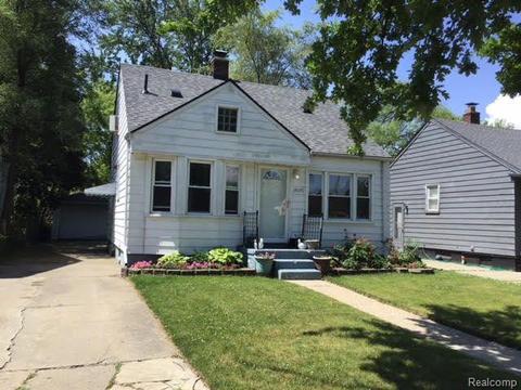 19120 Woodside St, Harper Woods, MI 48225 | 4 Photos - Movoto