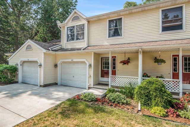 123 Meadow Pointe Dr, Fenton, MI 48430 | 1 photo | MLS #20230049035 ...