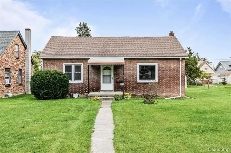 3822 Electric Ave, Port Huron, MI 48060 | 1 photo - Movoto