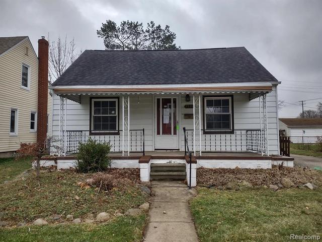 7530 Henry, Center Line, MI 48015 | 21 Photos - Movoto