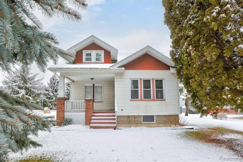 7165 Junction Rd, Bridgeport, MI 48722 | 64 Photos - Movoto