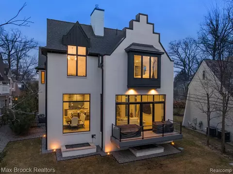 5385 Longmeadow Rd, Bloomfield Hills, MI 48304 - Movoto