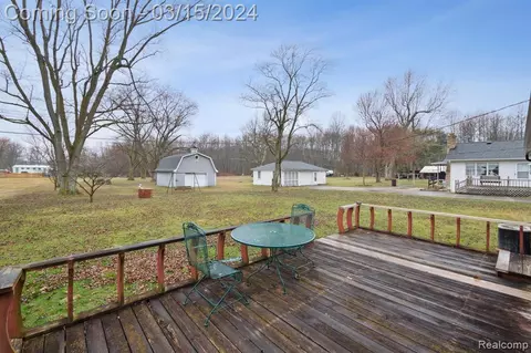 10669 Exeter Rd, Carleton, MI 48117 | 32 Photos - Movoto