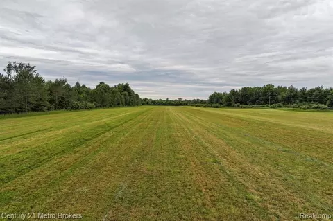 1585 S Phillips Rd, Deford, MI 48729 | 75 Photos - Movoto