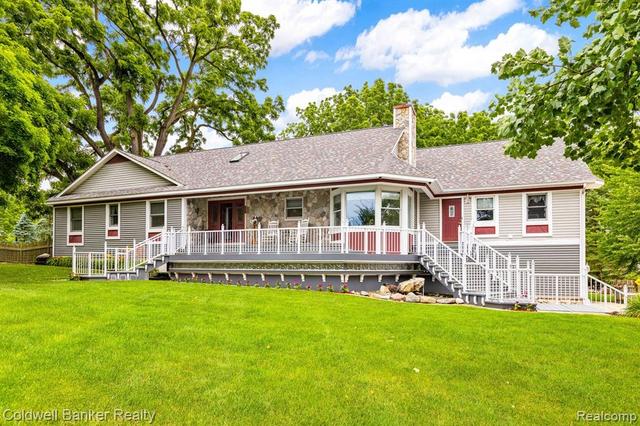 2931 Churchill Rd, Auburn Hills, MI 48326 | 60 Photos - Movoto