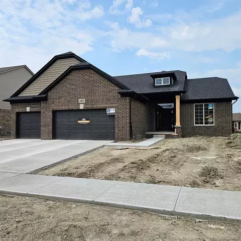 24543 Brookshire Dr, Macomb, MI 48042 | 17 Photos - Movoto