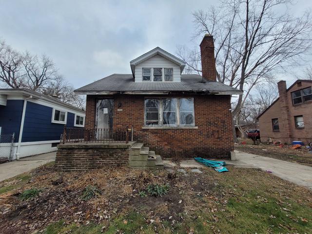 18524 Riverview St, Detroit, MI 48219 | 35 Photos - Movoto
