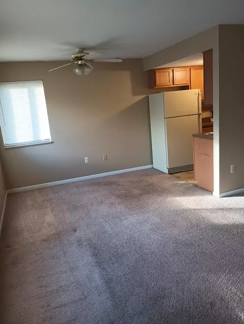 27621 Harrison Woods Ln, Harrison, MI 48045 | 7 Photos - Movoto