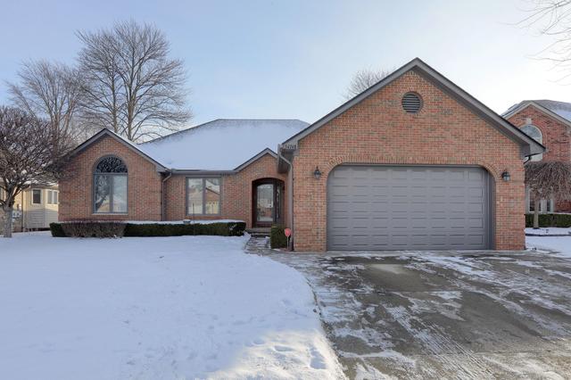 54748 Waubay Dr, Macomb, MI 48042 | 32 Photos - Movoto