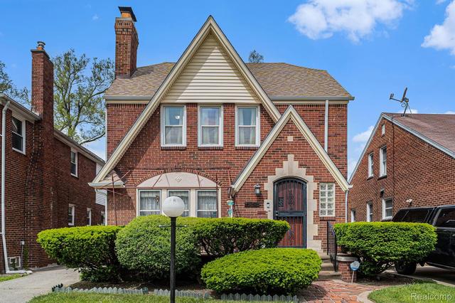 17147 Ohio St, Detroit, MI 48221 | MLS# 20251008323 | 25 Photos - Movoto