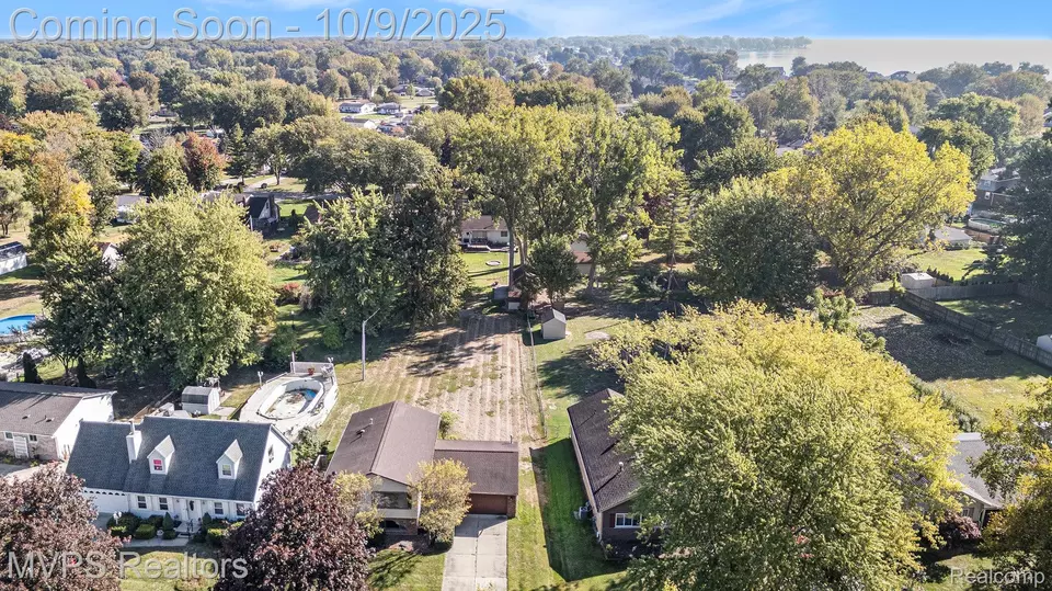 47812 Forbes Dr, Chesterfield, MI 48047 | MLS# 20251040680 | 23 Photos ...