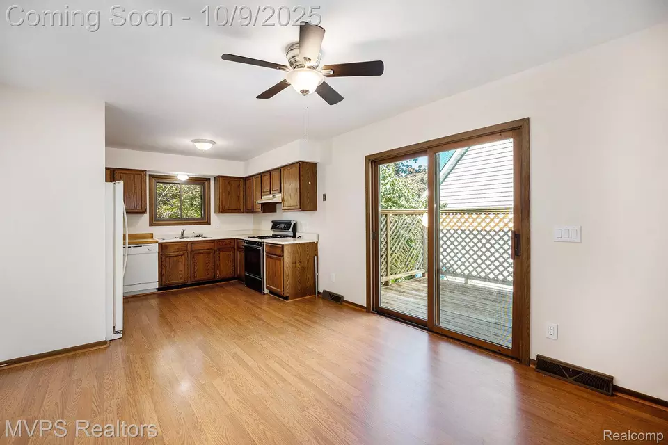 47812 Forbes Dr, Chesterfield, MI 48047 | MLS# 20251040680 | 23 Photos ...