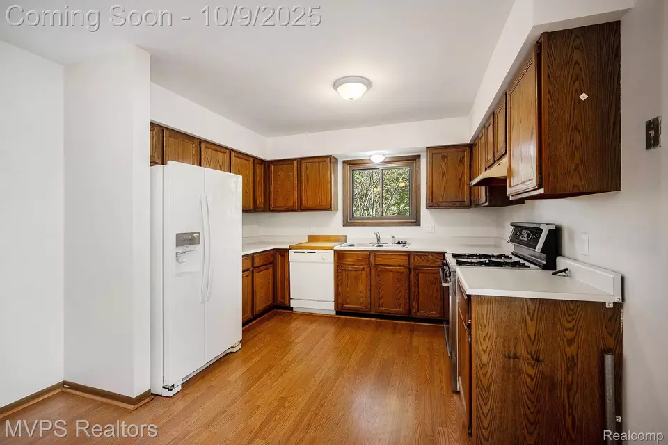 47812 Forbes Dr, Chesterfield, MI 48047 | MLS# 20251040680 | 23 Photos ...