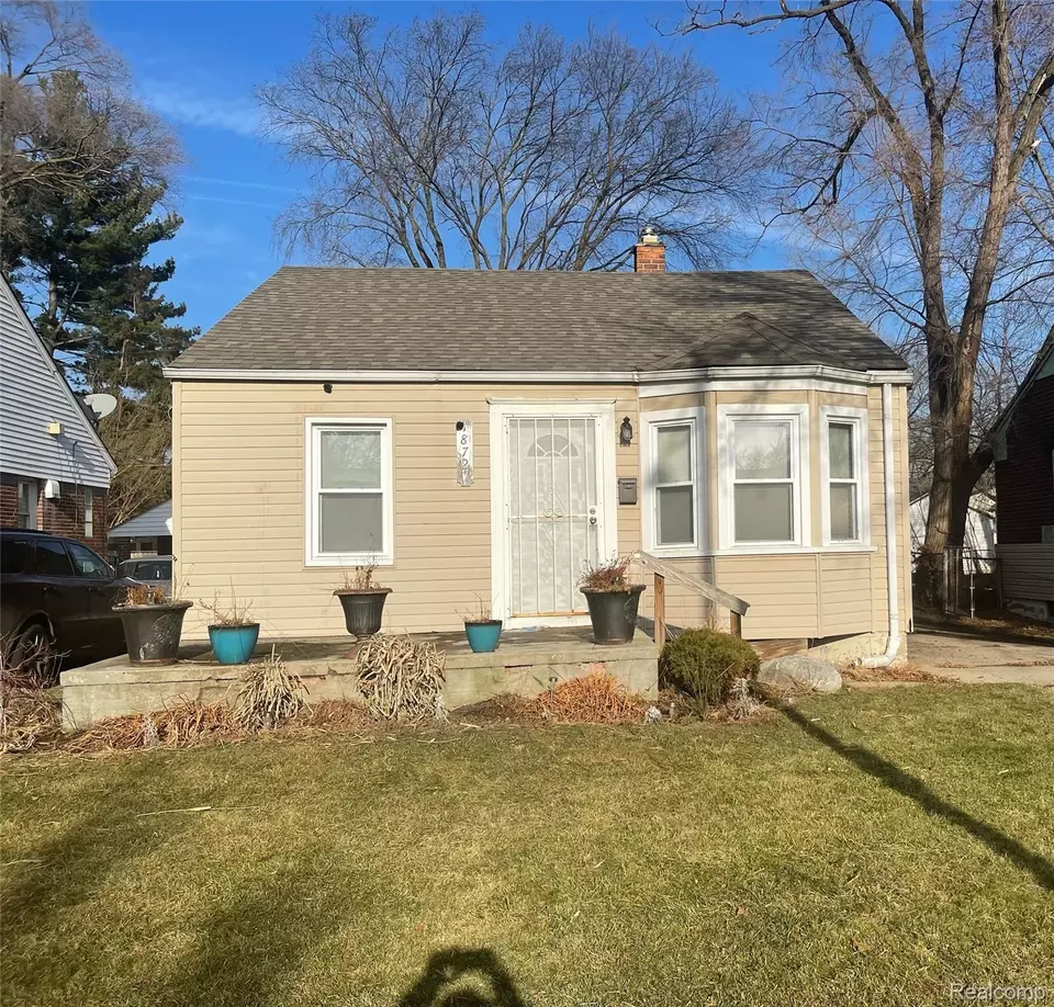 18721 Kingsville St, Harper Woods, MI 48225 | MLS# 20251062311 | 1 ...