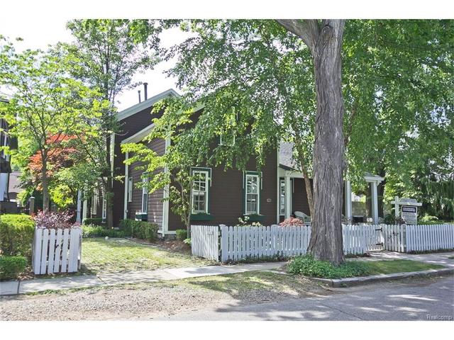 11 Best Detroit Suburbs To Live In - Movoto