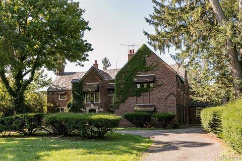 18261 Hamilton Rd, Detroit, MI 48203 - Movoto