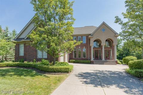 1375 Kentfield Dr, Rochester, MI 48307 | 1 photo | MLS #2200045939 - Movoto