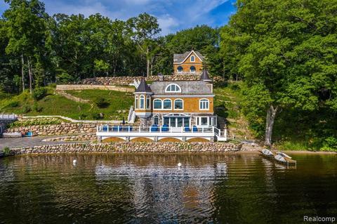 24 Gregory Homes for Sale - Gregory MI Real Estate - Movoto