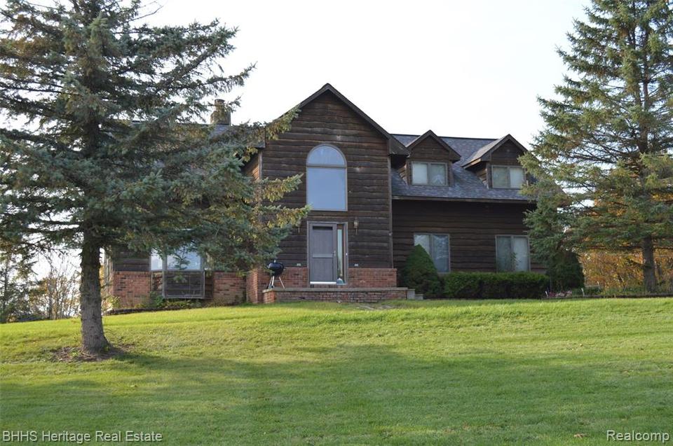 4213 Indian Camp Trail Trl, Howell, MI 48855 | 1 photo - Movoto
