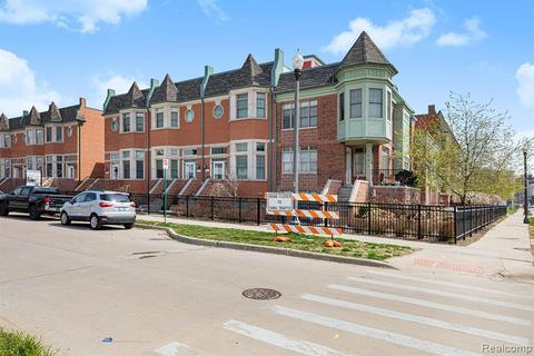 3148 John R St #5, Detroit, MI 48201 | 17 Photos | MLS #2210023535 - Movoto