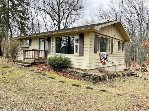 Caseville, MI Real Estate - Caseville Homes for Sale | Movoto