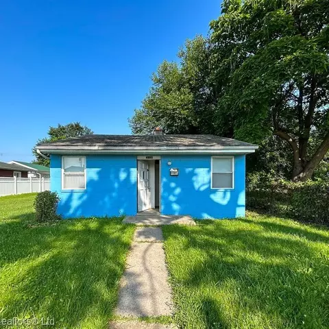 3968 11th St, Ecorse, MI 48229 | 17 Photos - Movoto