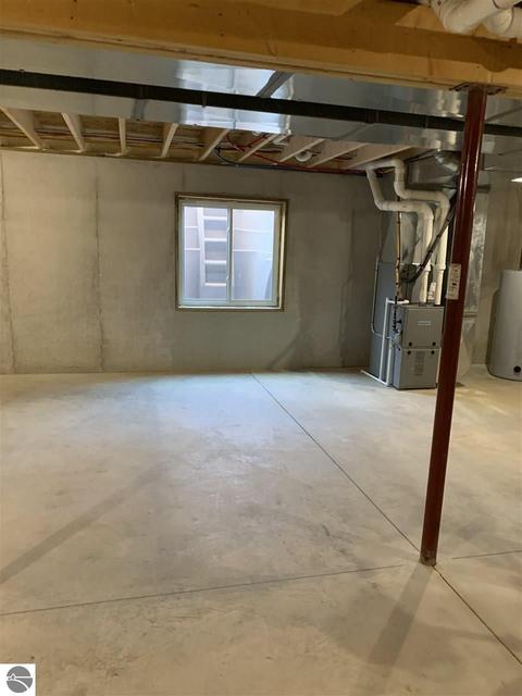 2550 N Fairview, West Branch, MI 48661 | 24 Photos | MLS #1872198 - Movoto