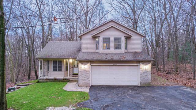 4125 Thornapple Hills Dr, Middleville, MI 49333 | MLS# 26001397 | 34 ...