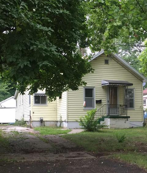 2211 Torrence, Flint, MI 48506 | 1 photo - Movoto