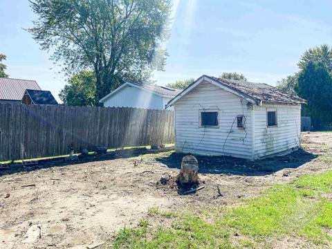 4141 E Wheeler Rd, Bay City, MI 48706 | 12 Photos - Movoto