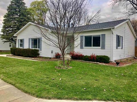 112 Macomber Ave, Auburn, MI 48611 | 34 Photos - Movoto