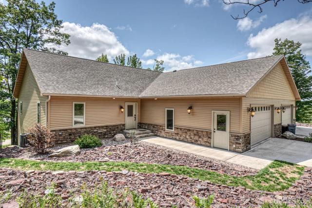 1273 Timber Rdg, Iron Mountain, MI 49801 | 49 Photos - Movoto