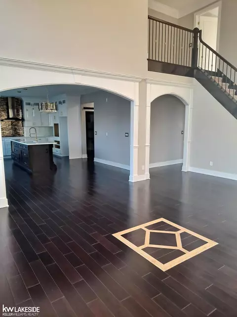 47318 Card, Macomb, MI 48044 | 43 Photos - Movoto