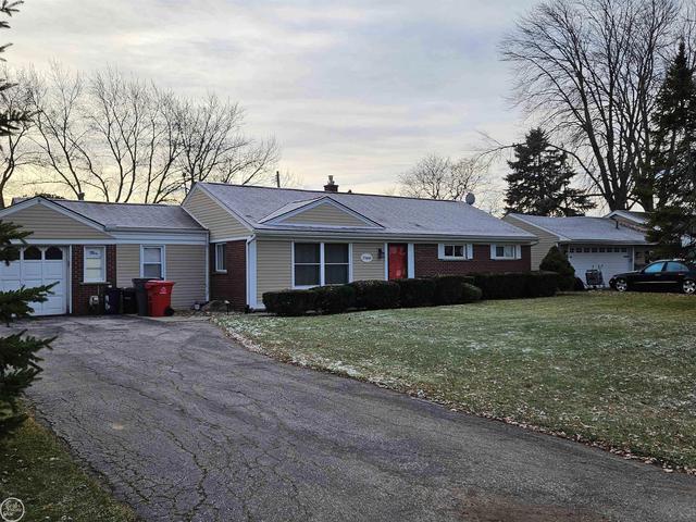 37488 Edgewood, Clinton Township, MI 48036 | 15 Photos - Movoto