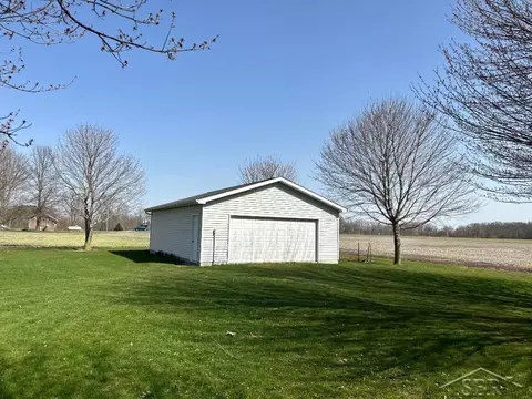 5032 Birch Run, Birch Run, MI 48415 | 31 Photos - Movoto