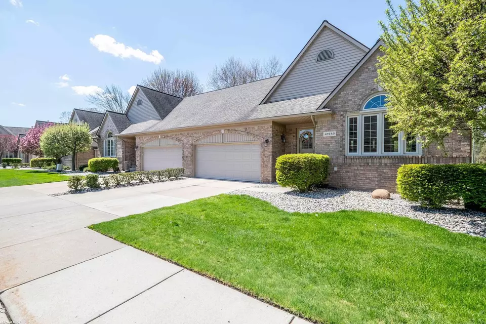 47189 Mission #7, Macomb, MI 48042 | 43 Photos - Movoto