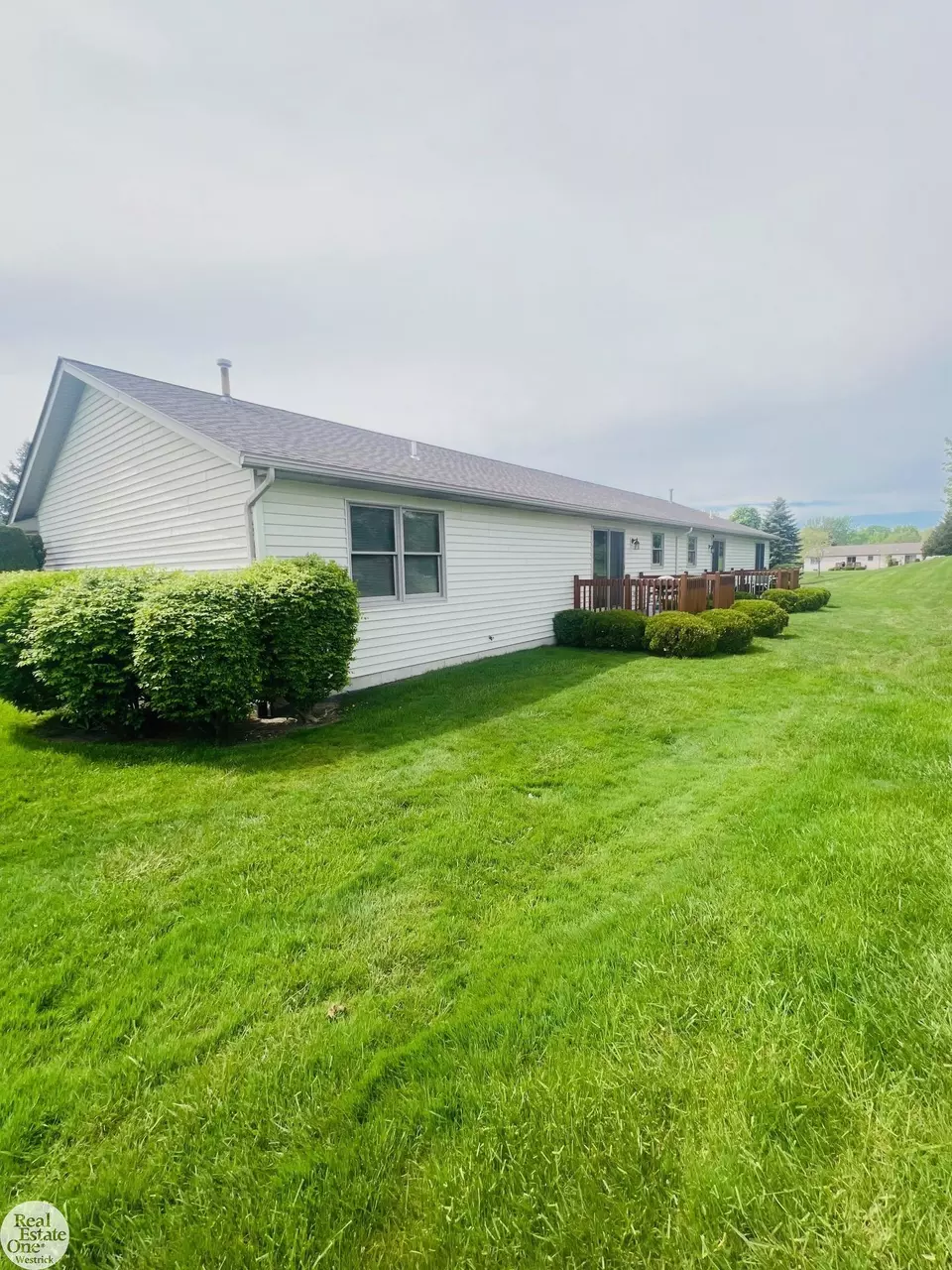 3930 River # 34, East China, MI 48054 | 25 Photos - Movoto