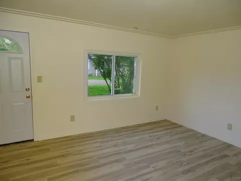 127 Pine, Brooklyn, MI 49230 | 11 Photos - Movoto