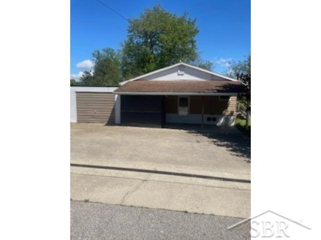 6457 Elizabeth, Cass City, MI 48726 | 16 Photos - Movoto