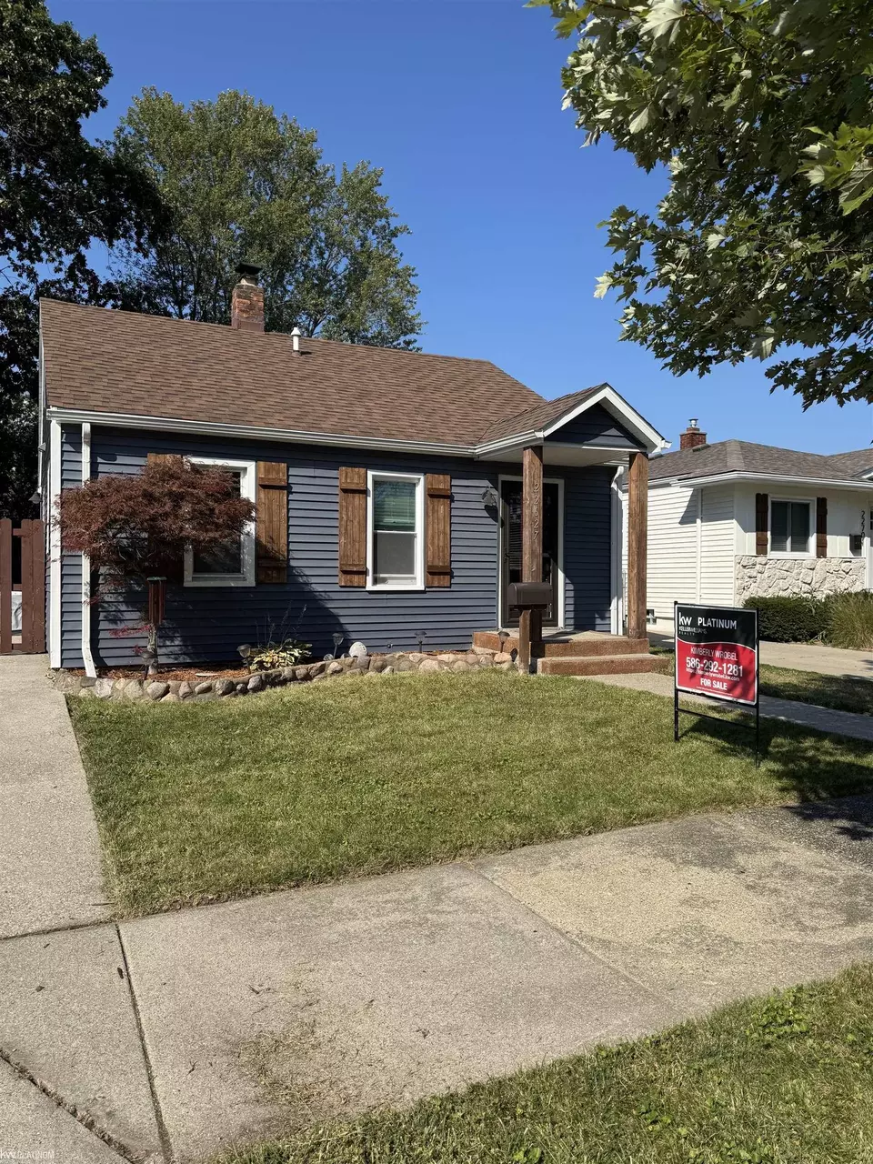 22627 Lake, Saint Clair Shores, MI 48082 | MLS# 50188258 | 20 Photos ...