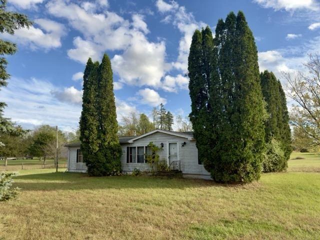 10411 Cady, Jackson, MI 49201 | MLS# 50192523 | 28 Photos - Movoto