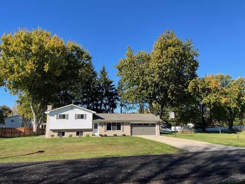 15850 Doyle Rd, Hemlock, MI 48626 - Movoto