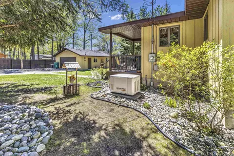 115 Logan, Houghton Lake, MI 48629 | MLS# 50208613 | 54 Photos - Movoto