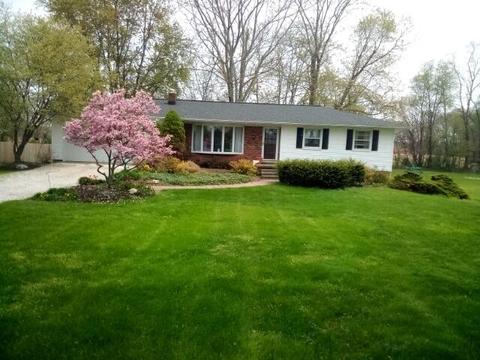 Single Family Homes for Sale in Parma MI.