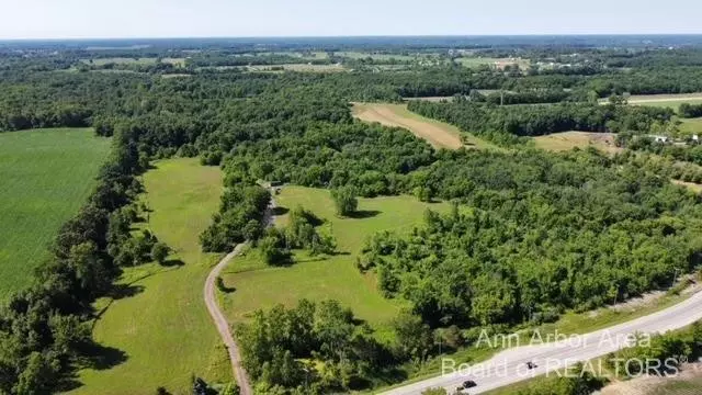 13199 E Michigan, Clinton, MI 49236 | 13 Photos - Movoto