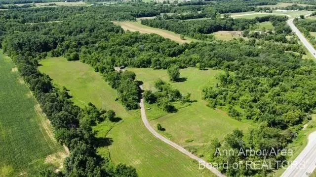 13199 E Michigan, Clinton, MI 49236 | 13 Photos - Movoto