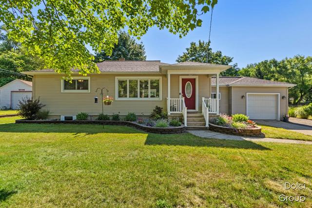 6060 Idaho, Belmont, MI 49306 | 23 Photos - Movoto